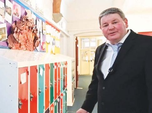 Stunning Buglawton School “comes with miles of corridors” says estate ...